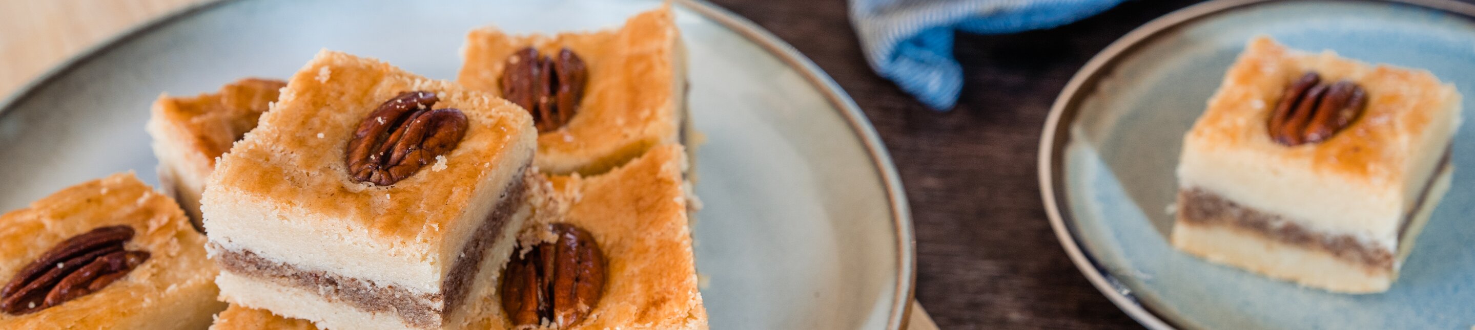 Boterkoek met pecannoten - Recept - Koopmans.com